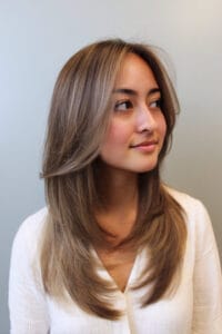 30 Butterfly Haircut Ideas That Instantly Lift and Frame Your Face ...